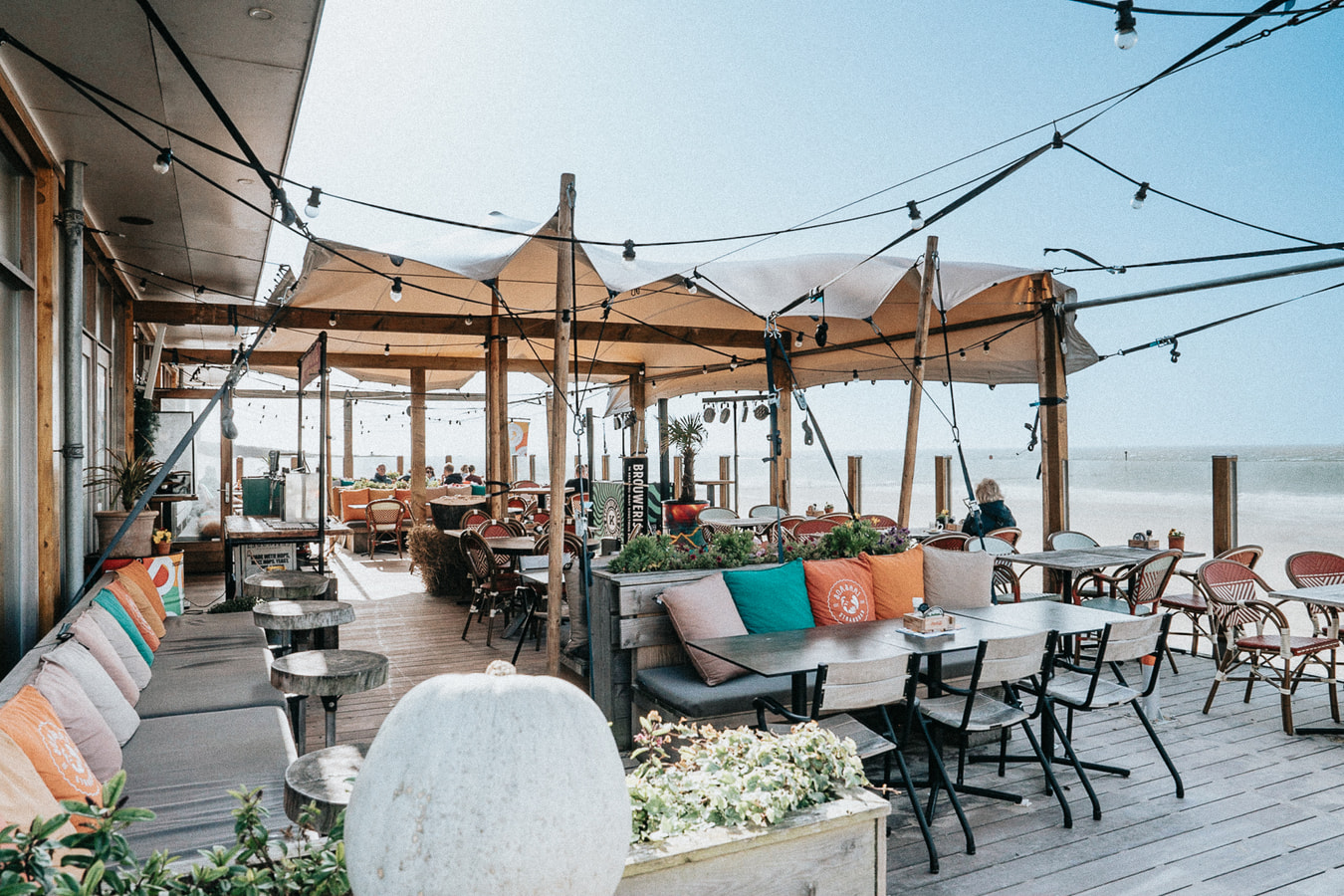 Dit zijn de fijnste strandpaviljoens in Zeeland - Hello Zeeland